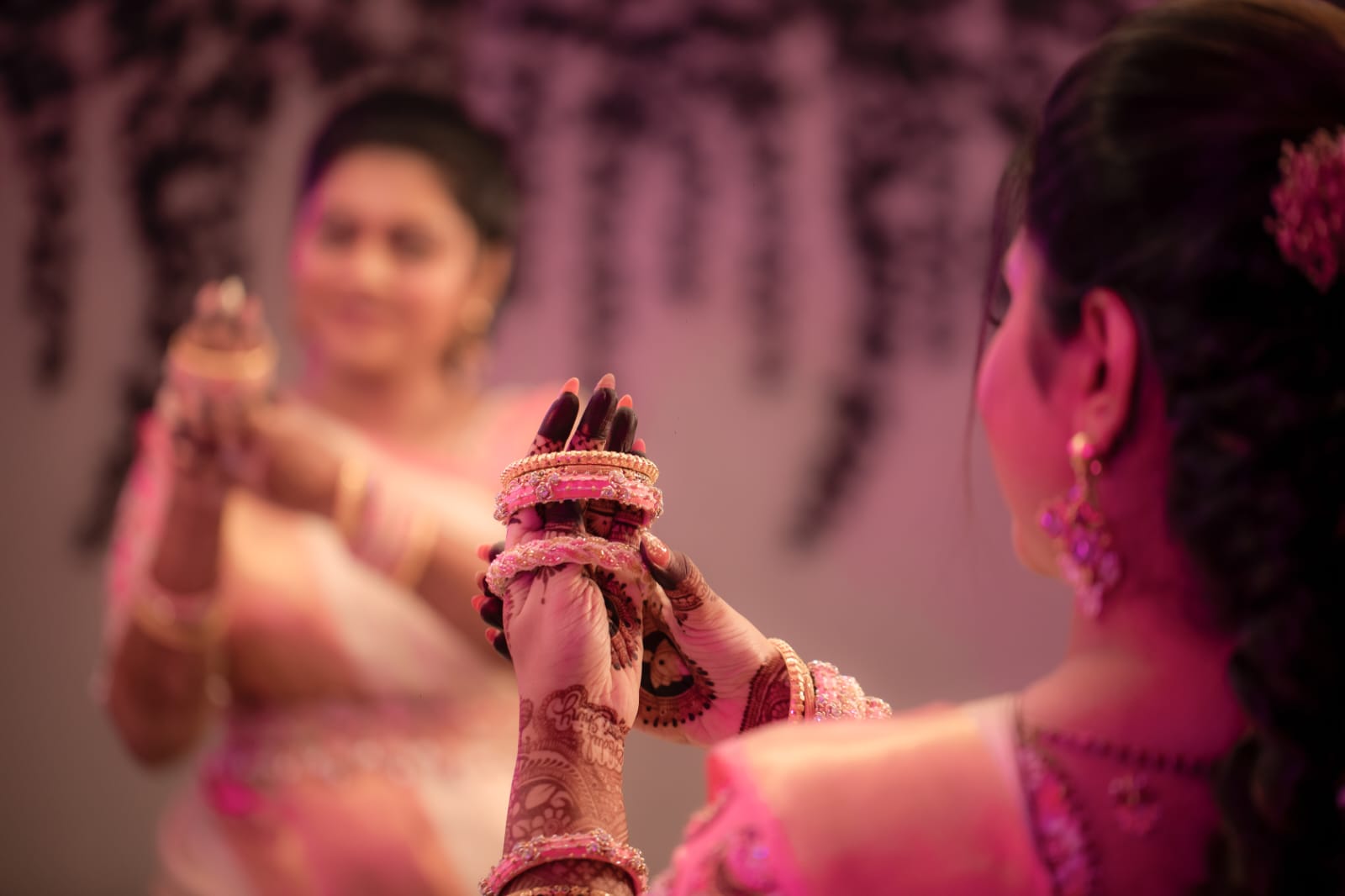 The Fusion of Tradition and Trend: How Bangles and Hair Accessories De